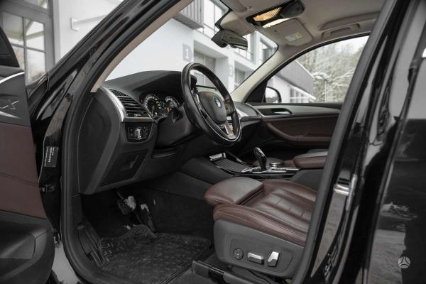 Black BMW X3 2019 in Vilnius, with an engine capacity of 2.99 L and mileage of 212 thousand km for 23200 €, photo 3 on AUTOMOTO.COM.LV