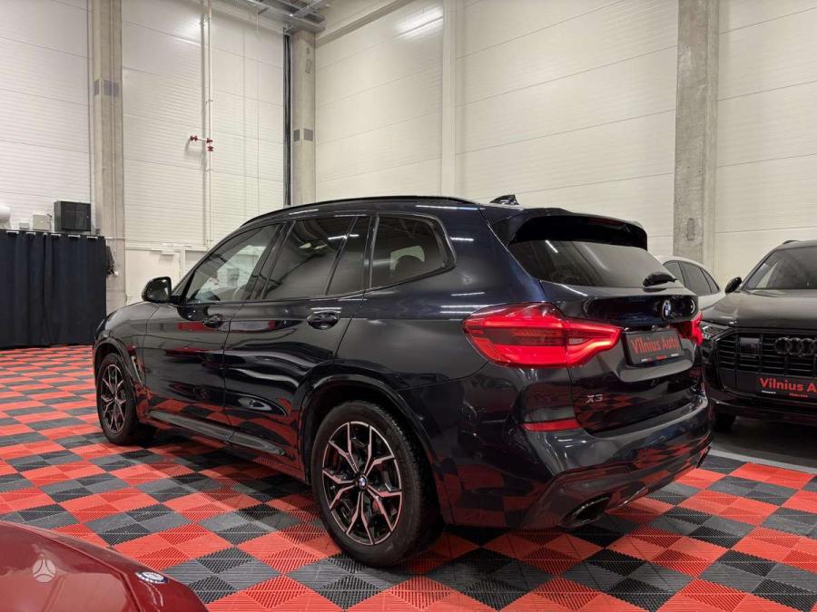 Black BMW X3 2019 in Vilnius, with an engine capacity of 2.99 L and mileage of 150 thousand km for 29000 €, photo 6 on AUTOMOTO.COM.LV