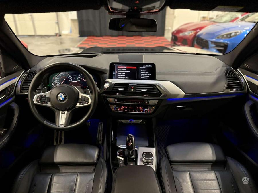 Black BMW X3 2019 in Vilnius, with an engine capacity of 2.99 L and mileage of 150 thousand km for 29000 €, photo 19 on AUTOMOTO.COM.LV