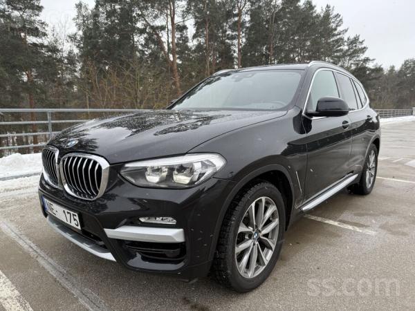 Black BMW X3 2019 in Riga, with an engine capacity of 2.00 L and mileage of 116 thousand km for 21500 €, photo 2 on AUTOMOTO.COM.LV
