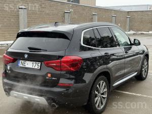 Black BMW X3 2019 in Riga, with an engine capacity of 2.00 L and mileage of 116 thousand km for 21500 €, photo 6 on AUTOMOTO.COM.LV