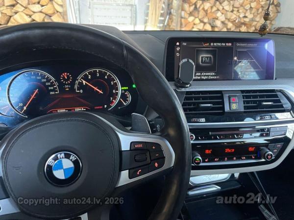 Black BMW X3 2019 in Tallinn, with an engine capacity of 2.00 L and mileage of 102 thousand km for 29900 €, photo 3 on AUTOMOTO.COM.LV