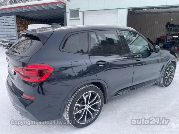 Black BMW X3 2019 in Tallinn, with an engine capacity of 2.00 L and mileage of 102 thousand km for 29900 €, photo 7 on AUTOMOTO.COM.LV
