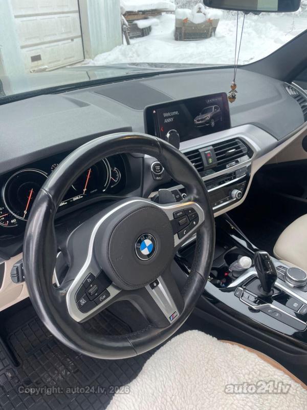 Black BMW X3 2019 in Tallinn, with an engine capacity of 2.00 L and mileage of 102 thousand km for 29900 €, photo 9 on AUTOMOTO.COM.LV