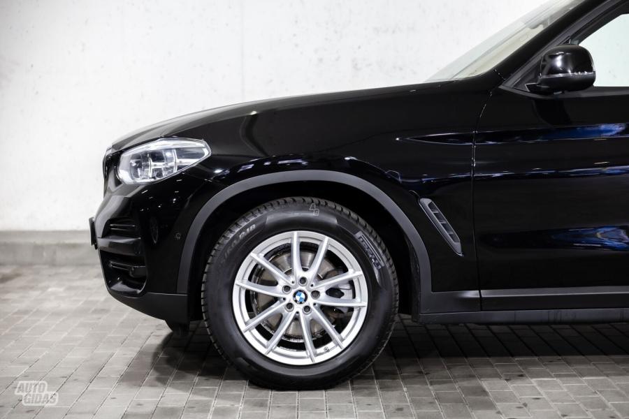Melns BMW X3 2019 Viļņa, ar dzinēja tilpumu 2.00 L un nobraukumu 167 tūkst. km par 26441 €, foto 5 vietnē AUTOMOTO.COM.LV