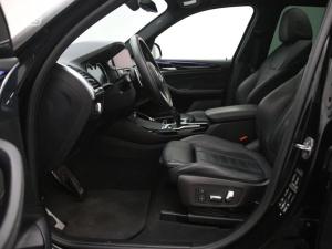 Black BMW X3 2019 in Vilnius, with an engine capacity of 2.00 L and mileage of 146 thousand km for 27399 €, photo 5 on AUTOMOTO.COM.LV
