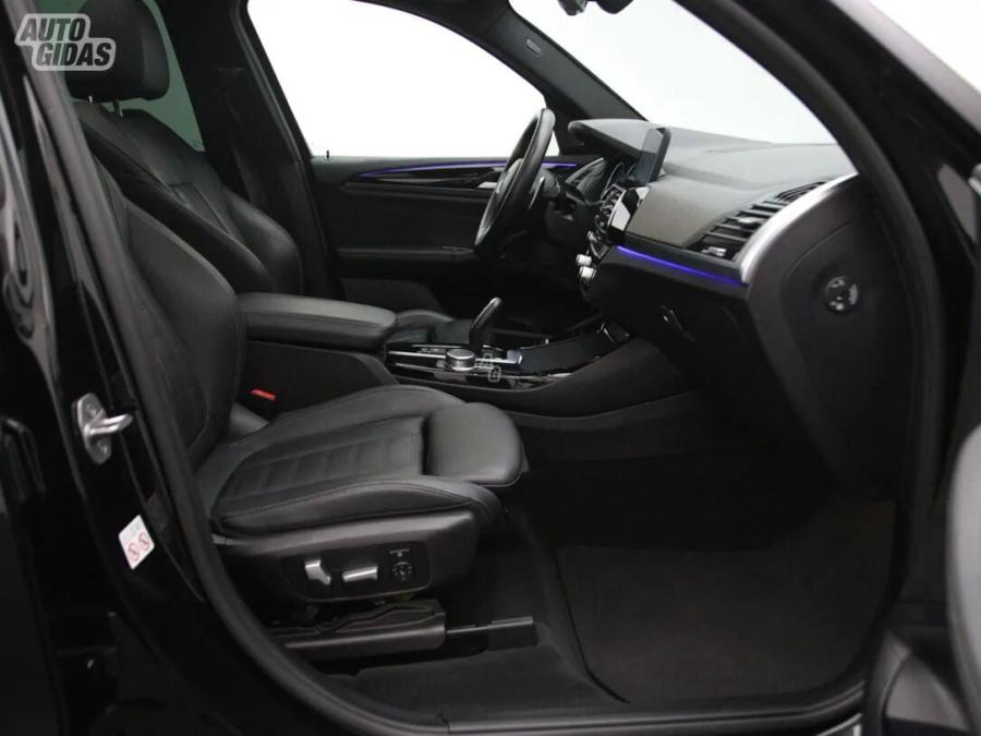 Black BMW X3 2019 in Vilnius, with an engine capacity of 2.00 L and mileage of 146 thousand km for 27399 €, photo 15 on AUTOMOTO.COM.LV