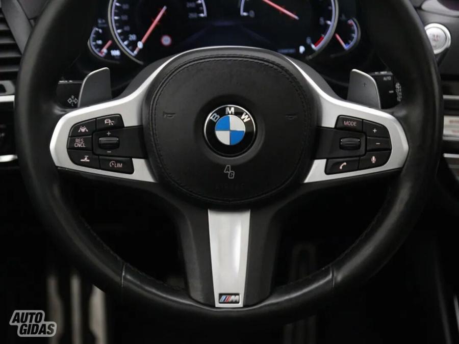 Black BMW X3 2019 in Vilnius, with an engine capacity of 2.00 L and mileage of 146 thousand km for 27399 €, photo 19 on AUTOMOTO.COM.LV