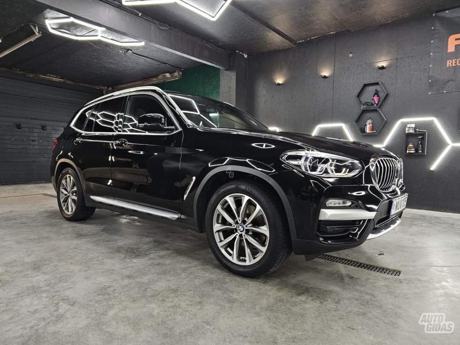 Melns BMW X3 2019 Mažeikiai, ar dzinēja tilpumu 2.00 L un nobraukumu 98 tūkst. km par 29700 €, foto 3 vietnē AUTOMOTO.COM.LV