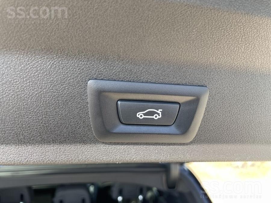 Melns BMW X3 2019 Rīga, ar dzinēja tilpumu 2.00 L un nobraukumu 116 tūkst. km par 18990 €, foto 18 vietnē AUTOMOTO.COM.LV
