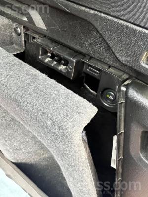 Melns BMW X3 2019 Jūrmala, ar dzinēja tilpumu 3.00 L un nobraukumu 244 tūkst. km par 32000 €, foto 16 vietnē AUTOMOTO.COM.LV