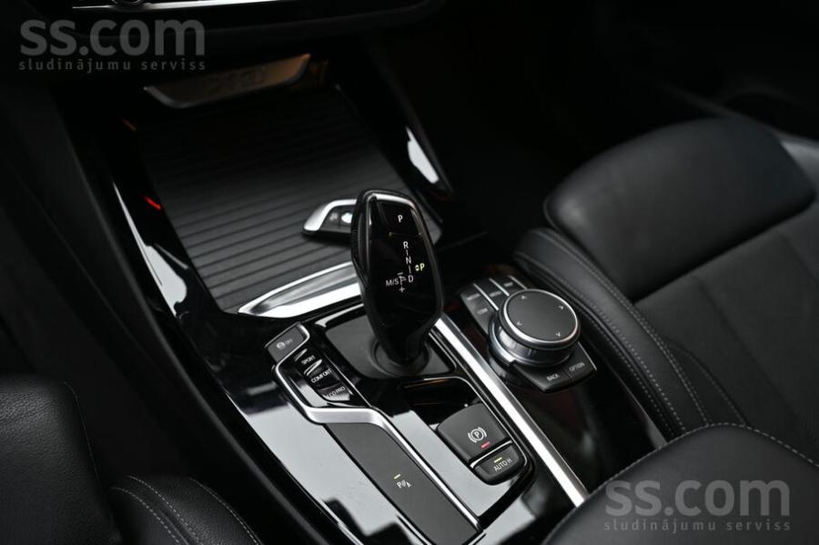 Black BMW X3 2019 in Jelgava, with an engine capacity of 2.00 L and mileage of 0 thousand km for 22500 €, photo 19 on AUTOMOTO.COM.LV