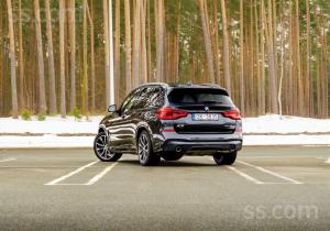 Black BMW X3 2019 in Riga, with an engine capacity of 3.00 L and mileage of 180 thousand km for 26590 €, photo 8 on AUTOMOTO.COM.LV