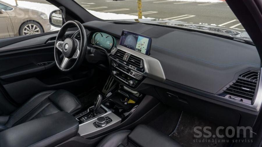 Black BMW X3 2019 in Riga, with an engine capacity of 3.00 L and mileage of 180 thousand km for 26590 €, photo 11 on AUTOMOTO.COM.LV