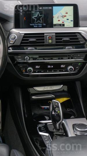Black BMW X3 2019 in Riga, with an engine capacity of 3.00 L and mileage of 180 thousand km for 26590 €, photo 13 on AUTOMOTO.COM.LV