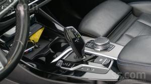 Black BMW X3 2019 in Riga, with an engine capacity of 3.00 L and mileage of 180 thousand km for 25590 €, photo 15 on AUTOMOTO.COM.LV
