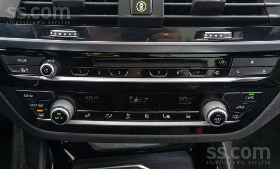 Black BMW X3 2019 in Riga, with an engine capacity of 3.00 L and mileage of 180 thousand km for 25590 €, photo 17 on AUTOMOTO.COM.LV