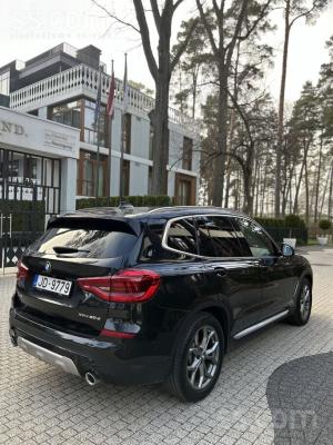 Melns BMW X3 2019 Jūrmala, ar dzinēja tilpumu 2.00 L un nobraukumu 170 tūkst. km par 22500 €, foto 15 vietnē AUTOMOTO.COM.LV