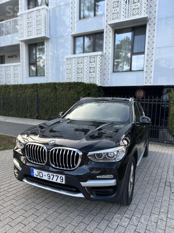 Black BMW X3 2019 in Riga, with an engine capacity of 2.00 L and mileage of 159 thousand km for 26900 €, photo 1 on AUTOMOTO.COM.LV