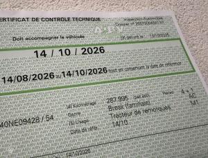Black BMW X3 2019 in Kaunas, with an engine capacity of 2.00 L and mileage of 289 thousand km for 19990 €, photo 41 on AUTOMOTO.COM.LV