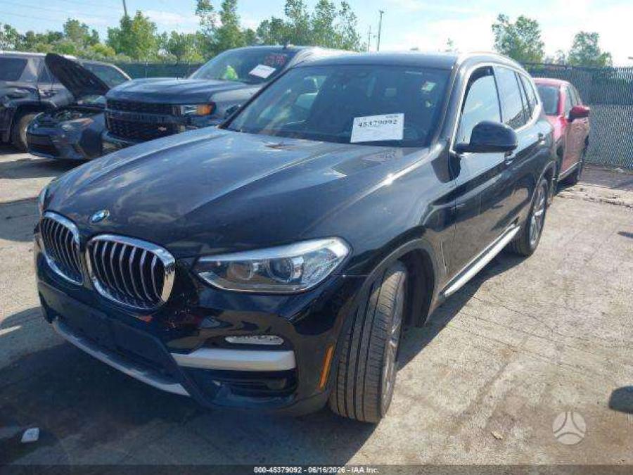 Black BMW X3 2019 in Klaipeda, with an engine capacity of 2.00 L and mileage of 129 thousand km for 11100 €, photo 3 on AUTOMOTO.COM.LV