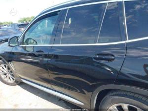 Black BMW X3 2019 in Klaipeda, with an engine capacity of 2.00 L and mileage of 129 thousand km for 11100 €, photo 15 on AUTOMOTO.COM.LV