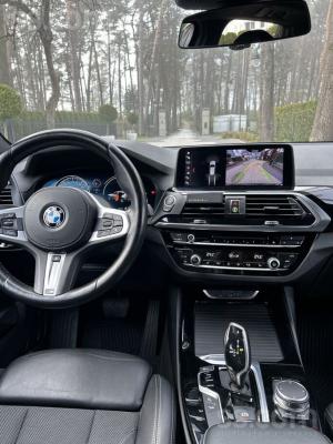 Black BMW X3 2019 in Riga, with an engine capacity of 2.00 L and mileage of 179 thousand km for 21900 €, photo 11 on AUTOMOTO.COM.LV