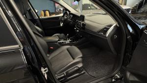 Melns BMW X3 2019 Rīga, ar dzinēja tilpumu 2.00 L un nobraukumu 134 tūkst. km par 20500 €, foto 19 vietnē AUTOMOTO.COM.LV