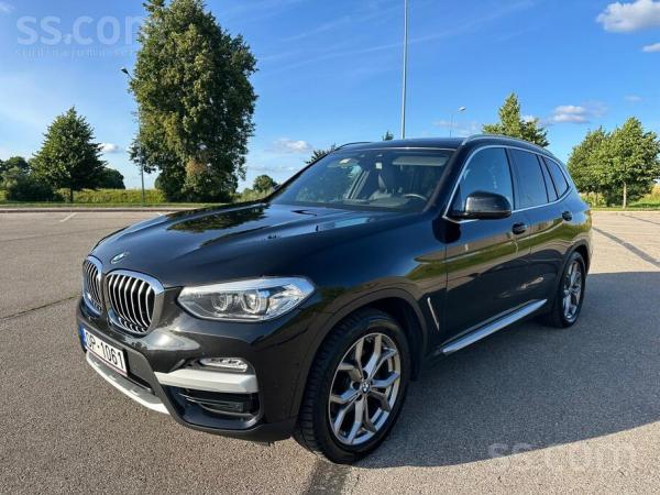 Black BMW X3 2019 in Daugavpils, with an engine capacity of 2.00 L and mileage of 193 thousand km for 20900 €, photo 2 on AUTOMOTO.COM.LV