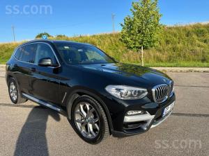 Black BMW X3 2019 in Daugavpils, with an engine capacity of 2.00 L and mileage of 193 thousand km for 20900 €, photo 7 on AUTOMOTO.COM.LV