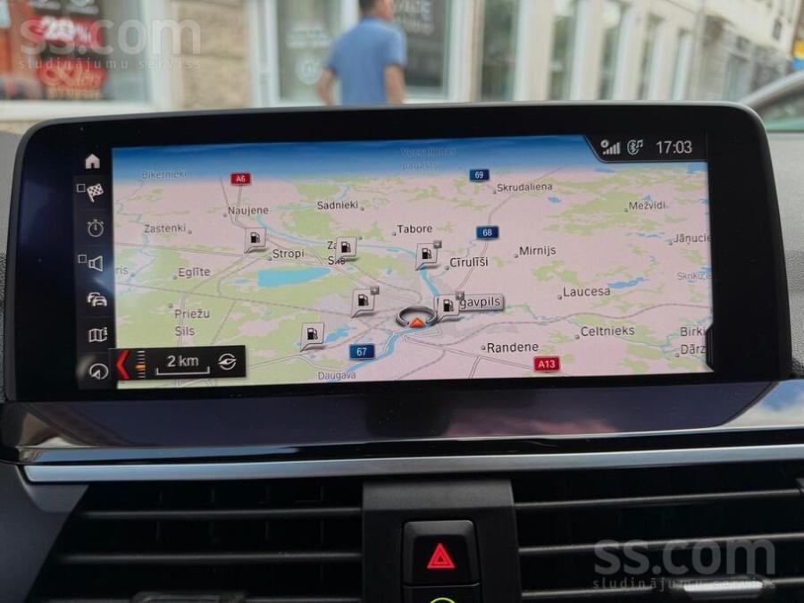 Black BMW X3 2019 in Daugavpils, with an engine capacity of 2.00 L and mileage of 193 thousand km for 20900 €, photo 15 on AUTOMOTO.COM.LV