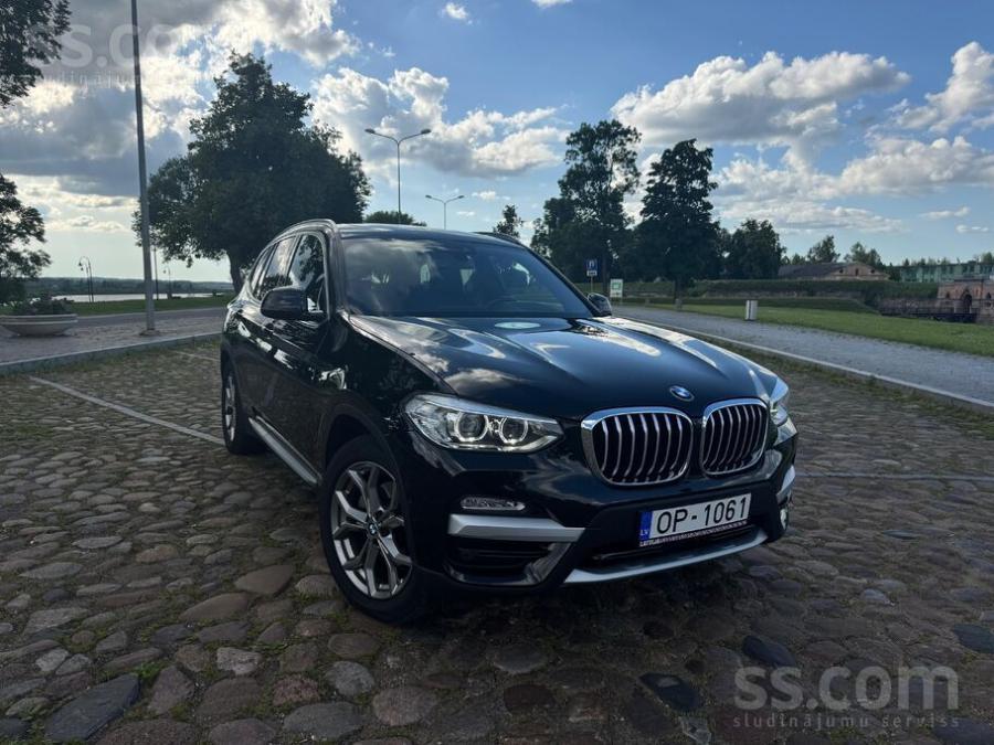 Black BMW X3 2019 in Daugavpils, with an engine capacity of 2.00 L and mileage of 193 thousand km for 20900 €, photo 17 on AUTOMOTO.COM.LV