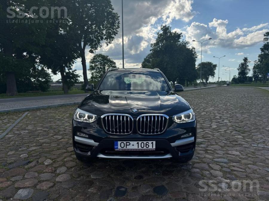Black BMW X3 2019 in Daugavpils, with an engine capacity of 2.00 L and mileage of 193 thousand km for 20900 €, photo 21 on AUTOMOTO.COM.LV