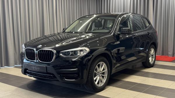 Black BMW X3 2019 in Marupe, with an engine capacity of 2.00 L and mileage of 134 thousand km for 20500 €, photo 1 on AUTOMOTO.COM.LV