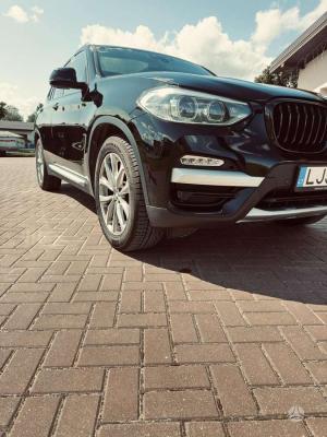 Black BMW X3 2019 in Trakai, with an engine capacity of 2.00 L and mileage of 168 thousand km for 18000 €, photo 3 on AUTOMOTO.COM.LV