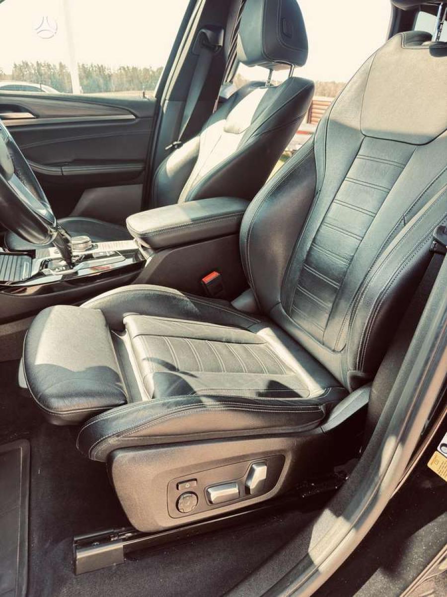 Black BMW X3 2019 in Trakai, with an engine capacity of 2.00 L and mileage of 168 thousand km for 18000 €, photo 8 on AUTOMOTO.COM.LV