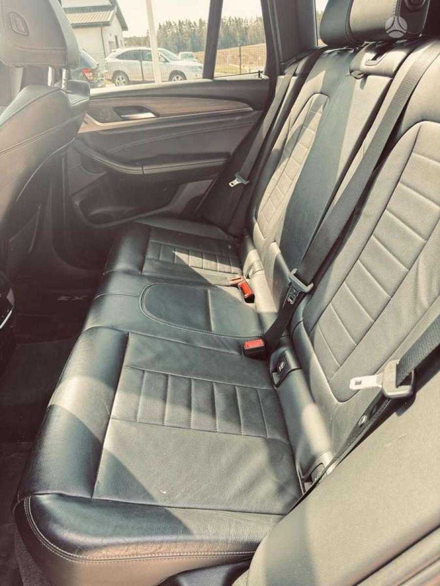 Black BMW X3 2019 in Trakai, with an engine capacity of 2.00 L and mileage of 168 thousand km for 18000 €, photo 14 on AUTOMOTO.COM.LV