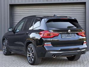 Black BMW X3 2019 in Kaunas, with an engine capacity of 3.00 L and mileage of 260 thousand km for 24950 €, photo 7 on AUTOMOTO.COM.LV