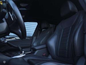 Black BMW X3 2019 in Kaunas, with an engine capacity of 3.00 L and mileage of 260 thousand km for 24950 €, photo 17 on AUTOMOTO.COM.LV