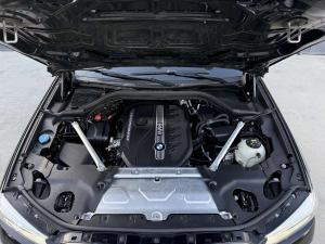 Black BMW X3 2019 in Kaunas, with an engine capacity of 2.99 L and mileage of 259 thousand km for 26999 €, photo 34 on AUTOMOTO.COM.LV