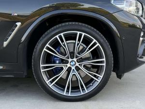 Black BMW X3 2019 in Kaunas, with an engine capacity of 2.99 L and mileage of 259 thousand km for 26999 €, photo 37 on AUTOMOTO.COM.LV