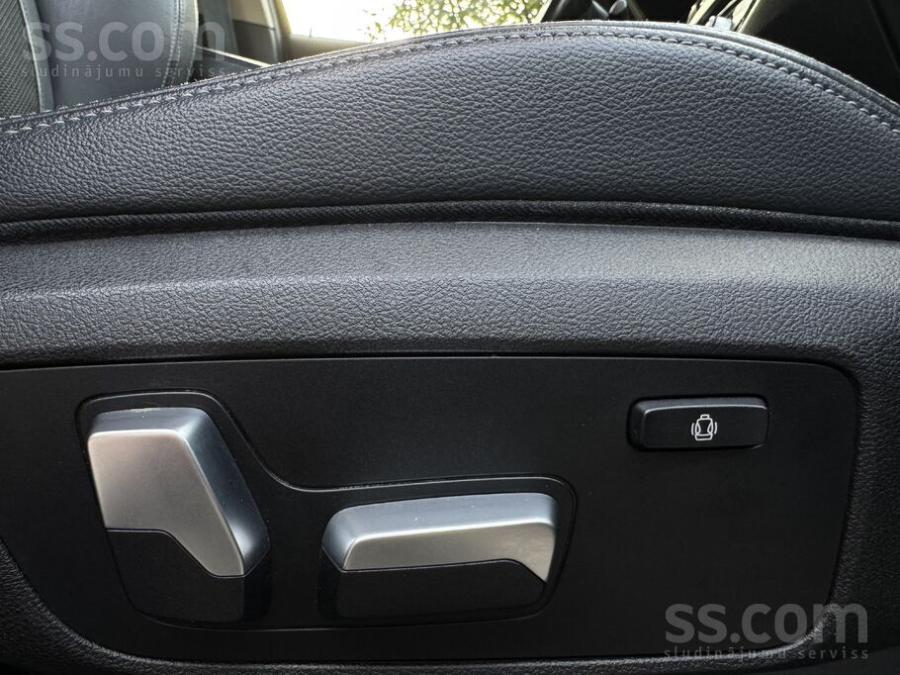 Melns BMW X3 2019 Rīga, ar dzinēja tilpumu 2.00 L un nobraukumu 280 tūkst. km par 16990 €, foto 24 vietnē AUTOMOTO.COM.LV