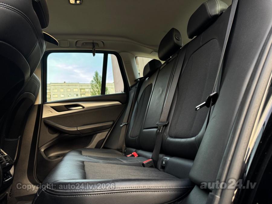 Melns BMW X3 2019 Rīga, ar dzinēja tilpumu 0.00 L un nobraukumu 280 tūkst. km par 16990 €, foto 9 vietnē AUTOMOTO.COM.LV