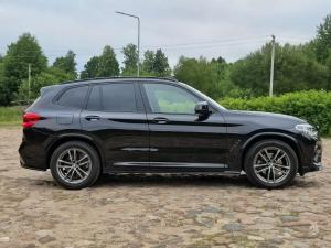 Black BMW X3 2019 in Telschi, with an engine capacity of 2.00 L and mileage of 187 thousand km for 21000 €, photo 5 on AUTOMOTO.COM.LV