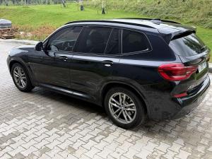 Black BMW X3 2019 in Vilnius, with an engine capacity of 3.00 L and mileage of 267 thousand km for 17800 €, photo 5 on AUTOMOTO.COM.LV