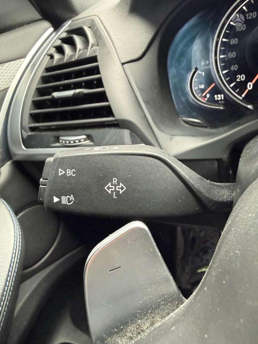 Black BMW X3 2019 in Vilnius, with an engine capacity of 3.00 L and mileage of 267 thousand km for 17800 €, photo 12 on AUTOMOTO.COM.LV