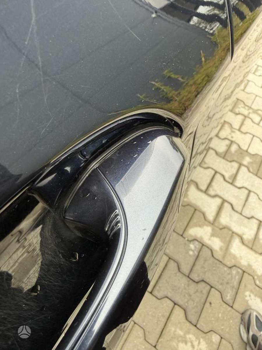 Black BMW X3 2019 in Vilnius, with an engine capacity of 3.00 L and mileage of 267 thousand km for 17800 €, photo 16 on AUTOMOTO.COM.LV