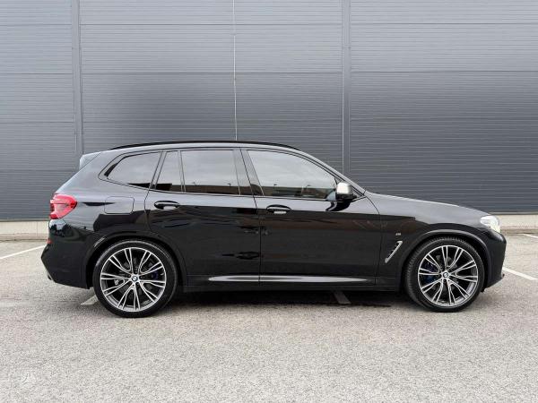 Black BMW X3 2019 in Tallinn, with an engine capacity of 2.99 L and mileage of 177 thousand km for 31900 €, photo 3 on AUTOMOTO.COM.LV