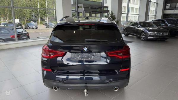 BMW X3 2019 Marijampole vietnē Melns BMW X3 2019 Marijampole, ar dzinēja tilpumu 2.00 L un nobraukumu 178 tūkst. km par 24999 €, foto 5 vietnē AUTOMOTO.COM.LV