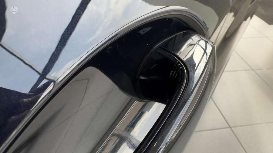 Black BMW X3 2019 in Marijampole, with an engine capacity of 2.00 L and mileage of 178 thousand km for 24999 €, photo 23 on AUTOMOTO.COM.LV